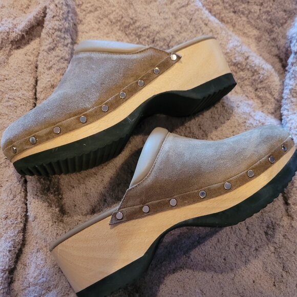 M. Gemi | Shoes | M Gemi The Greta Tancamel Suedeleather Clog Mule ...